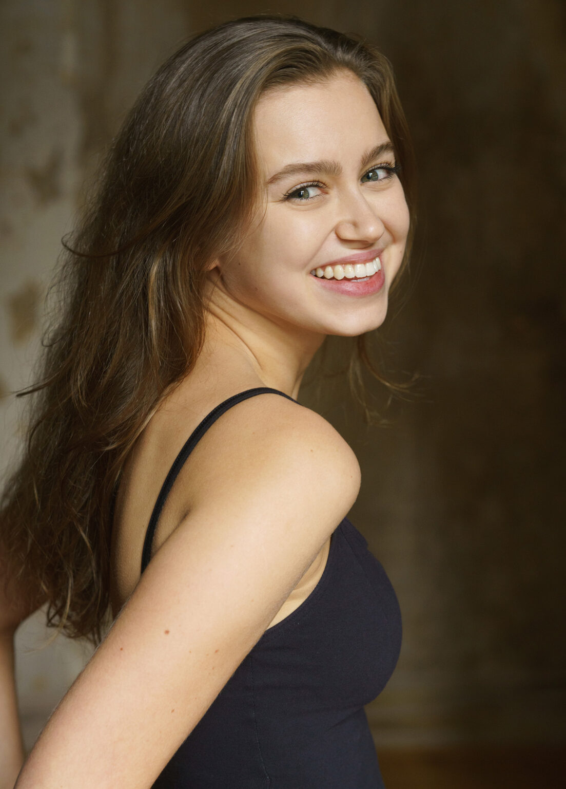 Alexandra Pfeifer - DANCE BASE